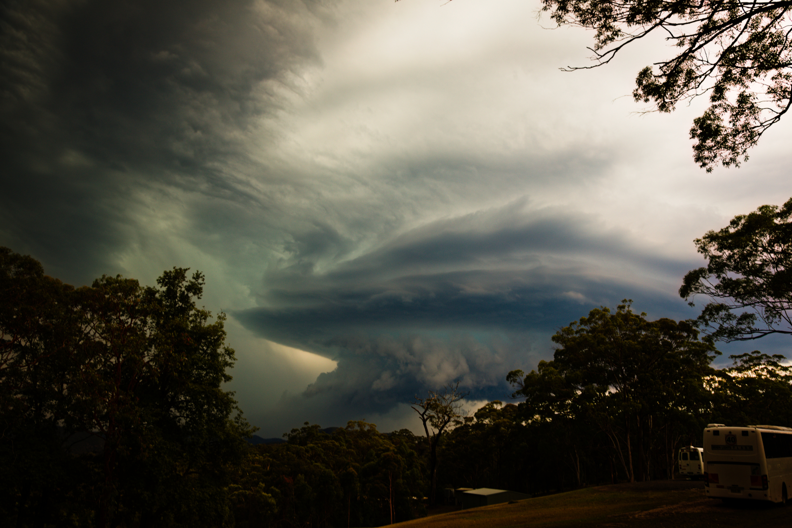 Spectacular Storm Colo Heights 13th December 2025 - Extreme Storms